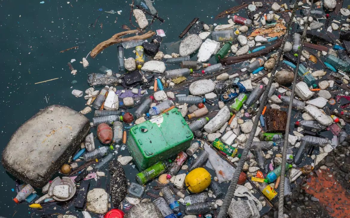 Kenyan Children Turning Tide on Plastic Pollution - Climate Lens News